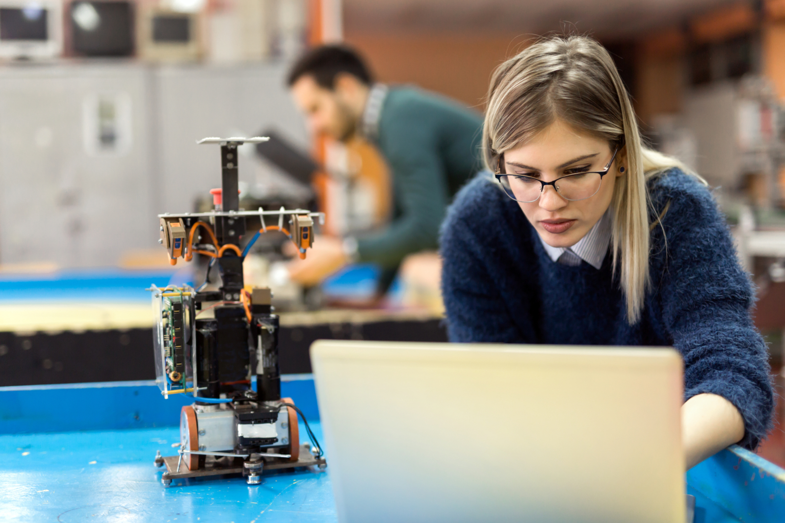 Defence Undergraduate Scholarship Scheme – AWE